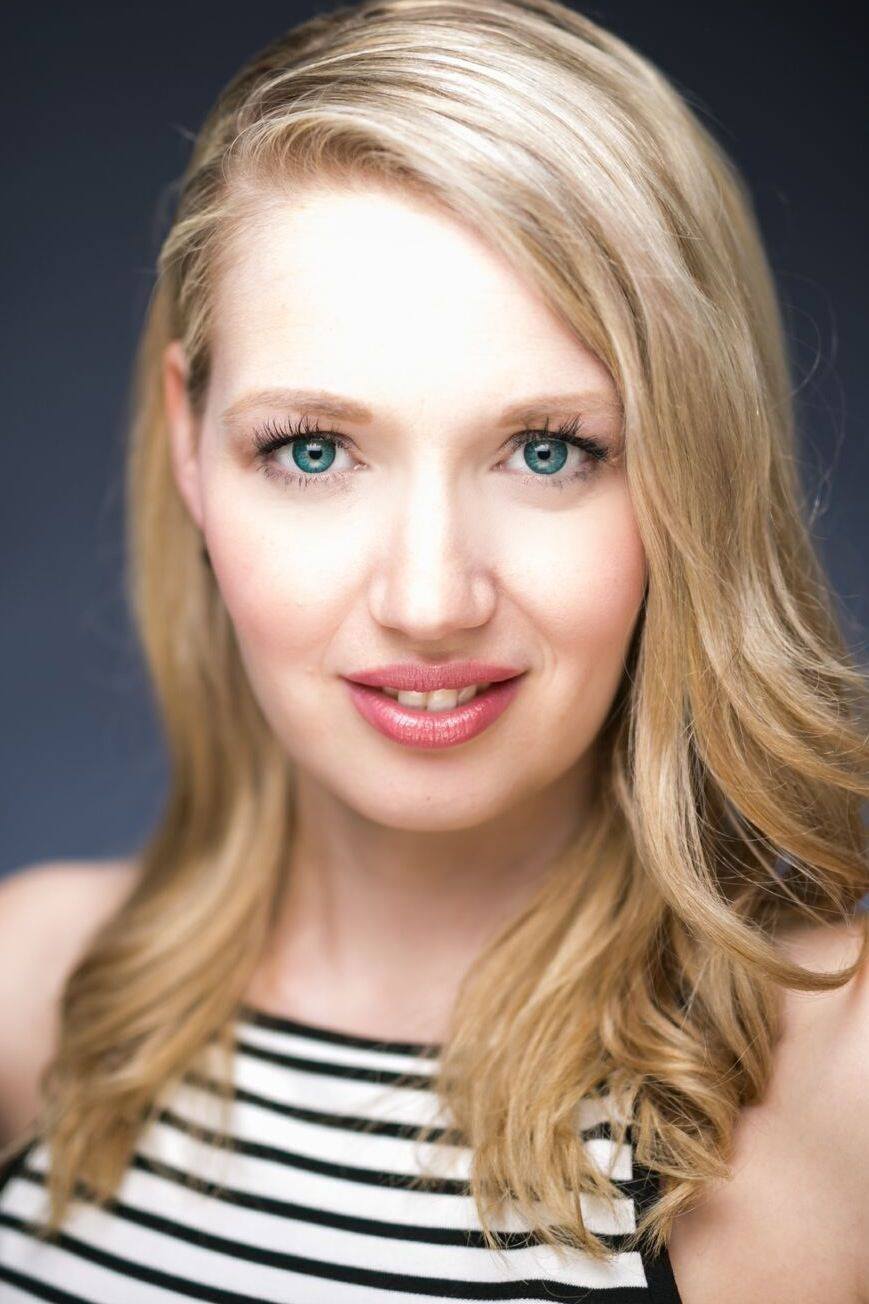 Sandra Bell • Künstlerin auf musicalplanet.net