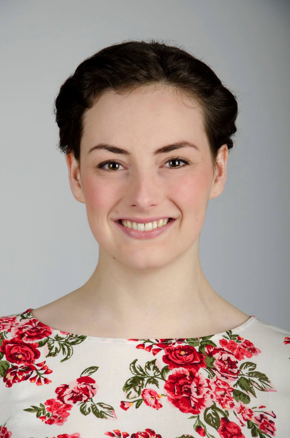 Nandi van Beurden • Künstlerin auf musicalplanet.net