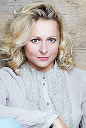 Elisabeth Sikora • Künstlerin auf musicalplanet.net
