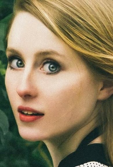 Hannah Redlich • Künstlerin auf musicalplanet.net