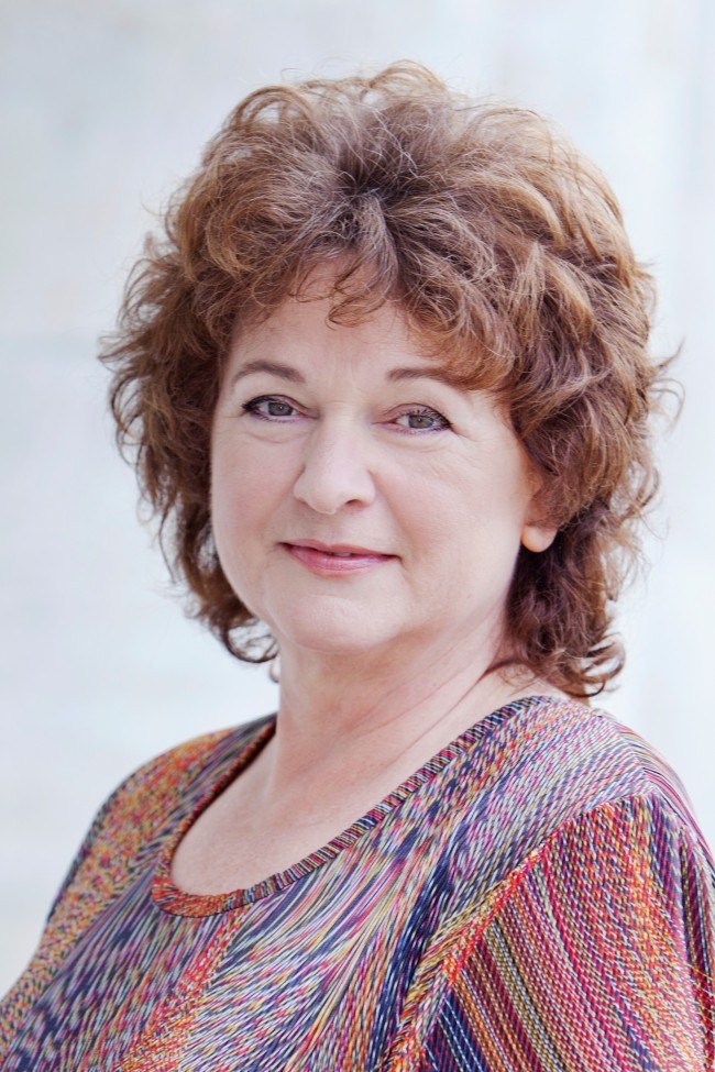 Angelika Wedekind • Künstlerin auf musicalplanet.net