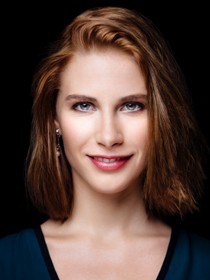 Anna Burger • Künstler auf musicalplanet.net